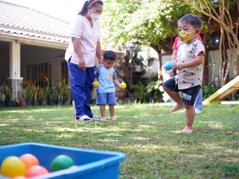 Baby Class : Passing Over the Rope (Gross Motor Activity) | Focus ...