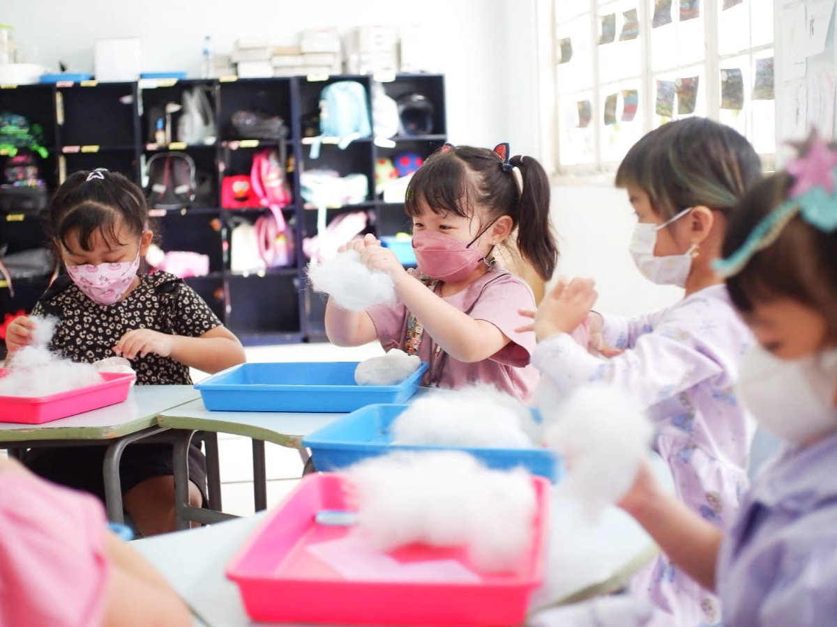 Early Years 1 - Arts : Making Sock Thing | Focus Independent School